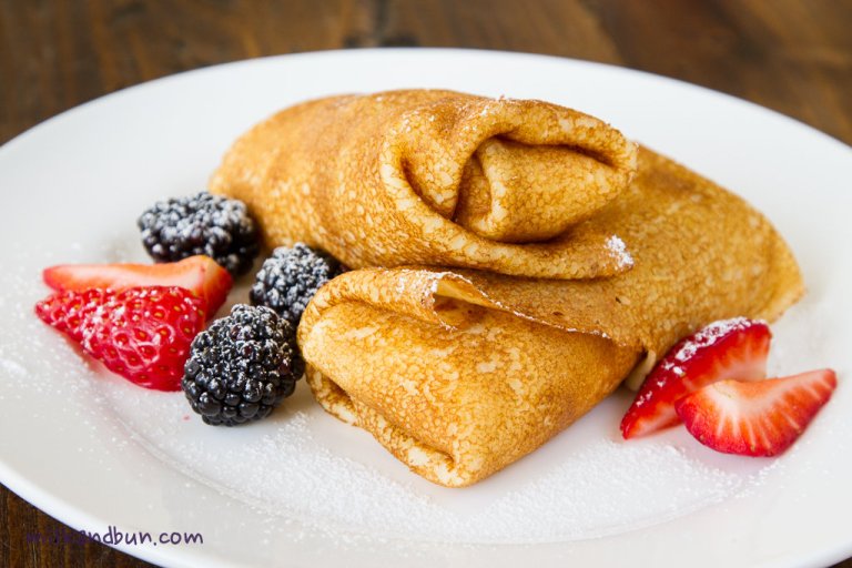 Maslenitsa (Butter Week). Blini recipe. | milkandbun