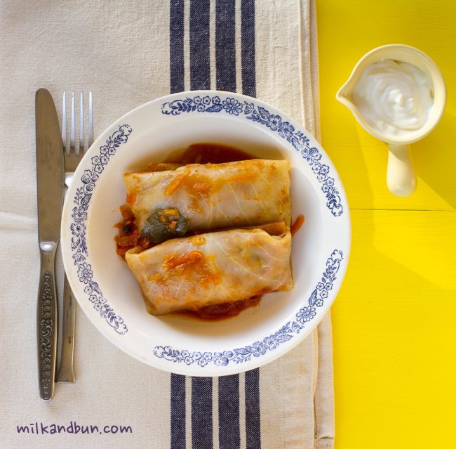 Golubtsi – Russian stuffed cabbage rolls | milkandbun