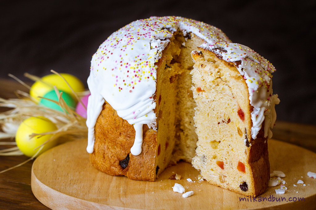 Russian Easter Cake (Kulich) | milkandbun